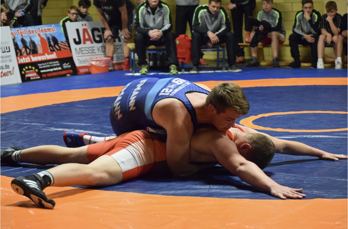 Die Bundesliga-Reserve gewinnt Spitzenkampf in der Landesliga - AC Lichtenfels - Bundesliga Ringen