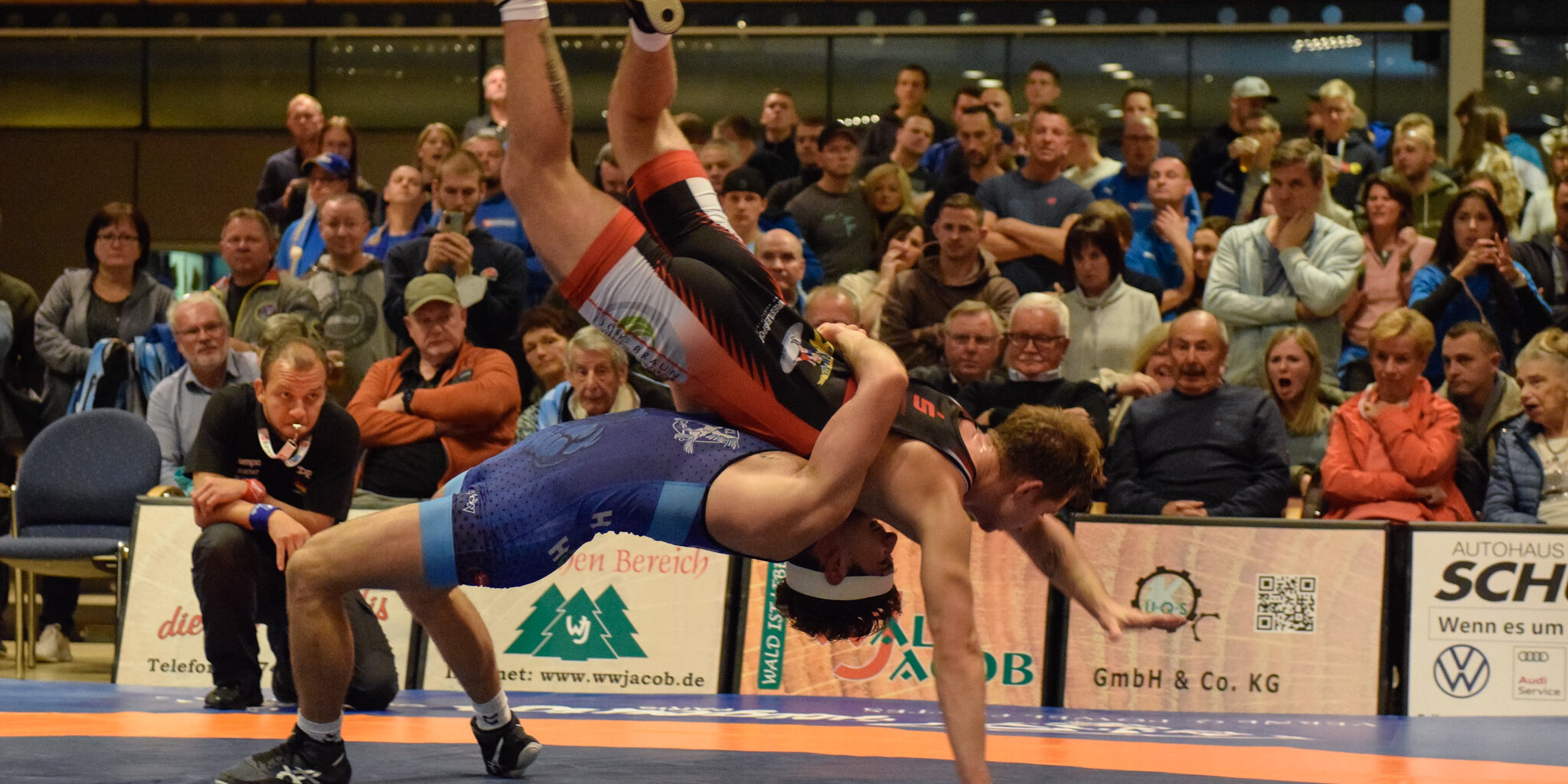 Erste Punkte auf der Habenseite - AC Lichtenfels - Bundesliga Ringen